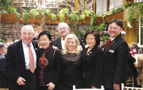 Long Island Comm'l. Network holds annual board installation dinner ...