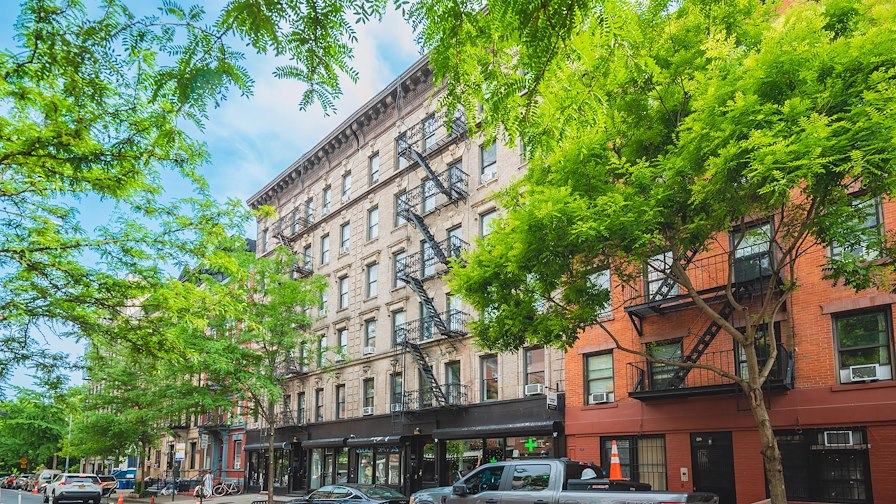 Marcus & Millichap brokers $19.5 million sale of multifamily portfolio ...